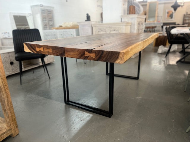 Table à manger en Suar 72x39x3'' – Kif-Kif Import